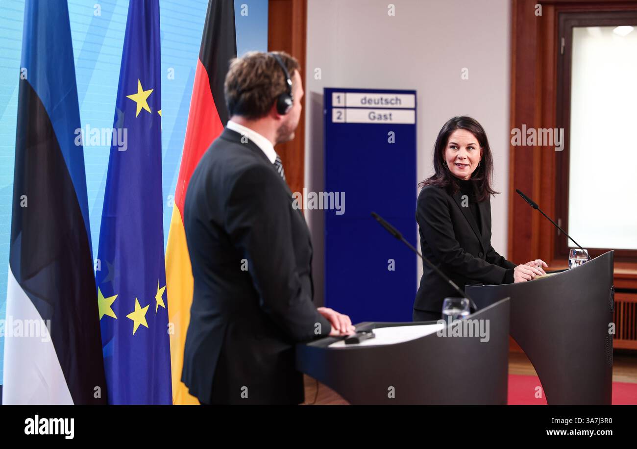 27 March 2025, Berlin: Annalena Baerbock (Alliance 90/The Greens, r ...