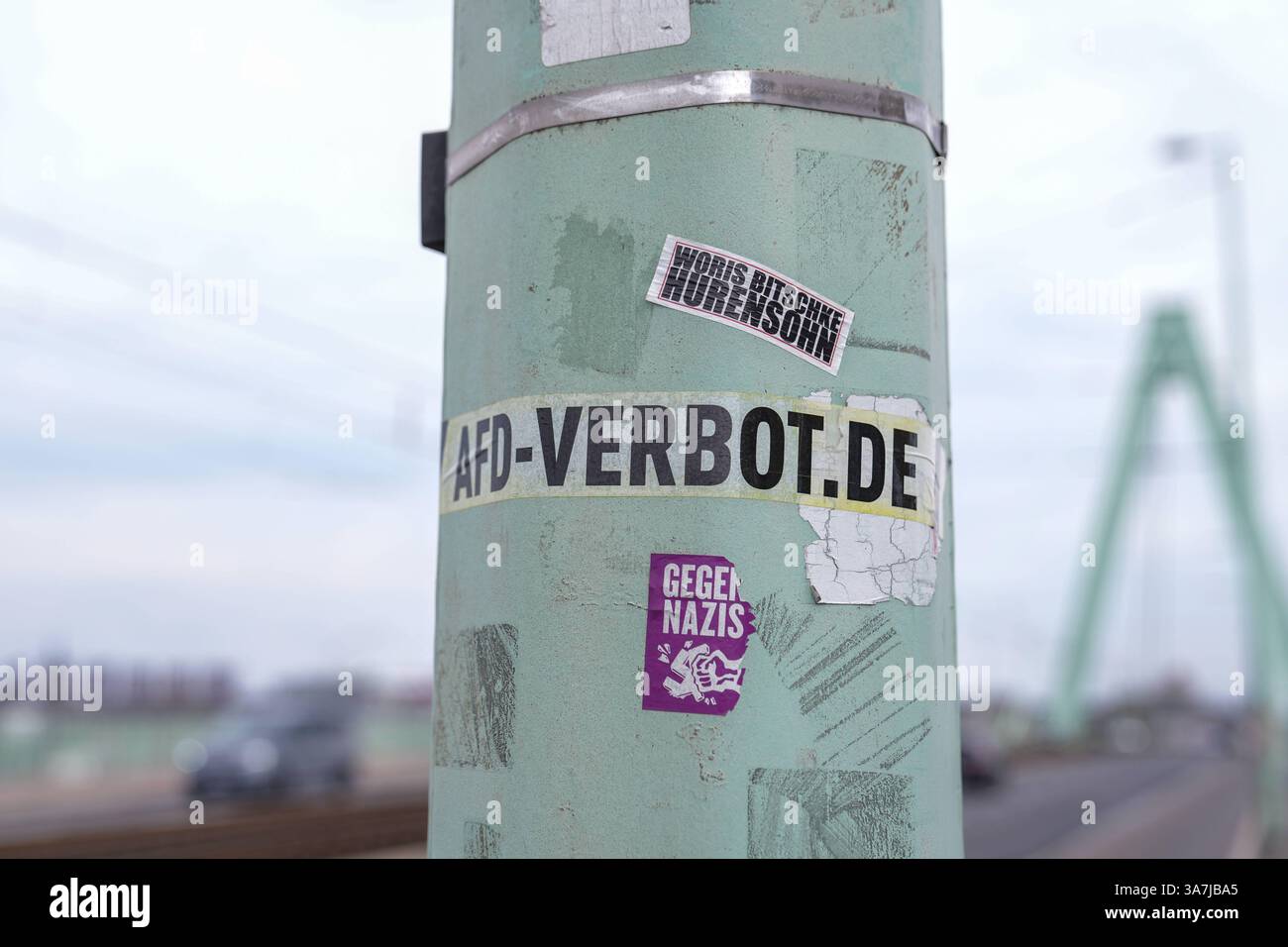 AFD - Verbot, Aufkleber, Köln, Rhein, Brücke, Gegen Nazis *** AFD ban ...