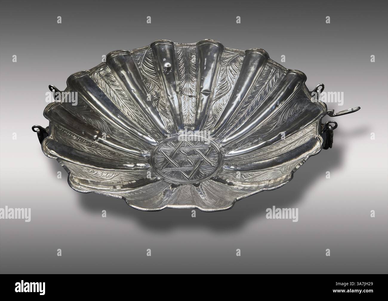 Mildenhall Roman treasure trove: Silver fluted dish, hemispherical in ...