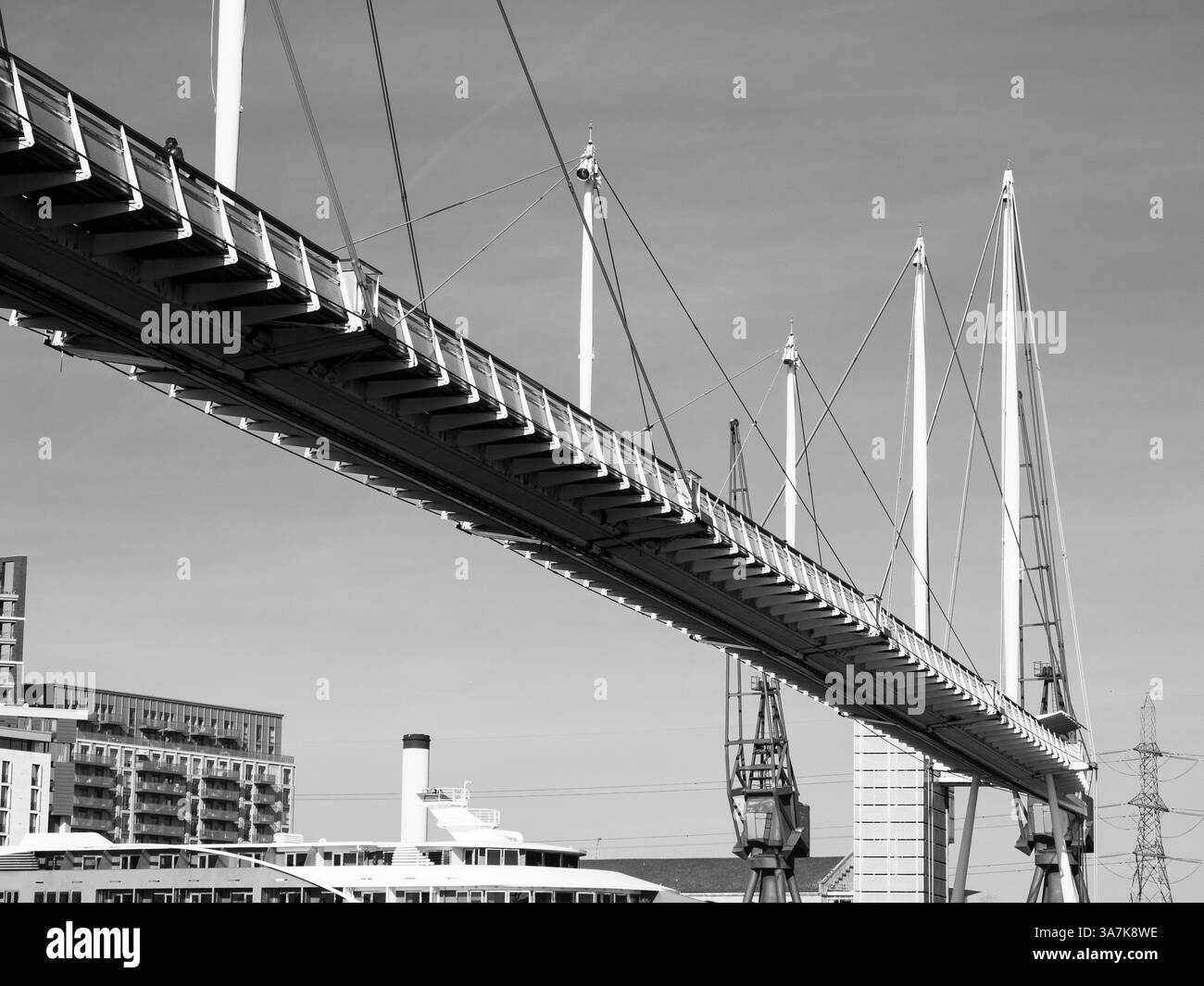 Monochrome, Royal Victoria Dock Footbridge, High-level Footbridge ...