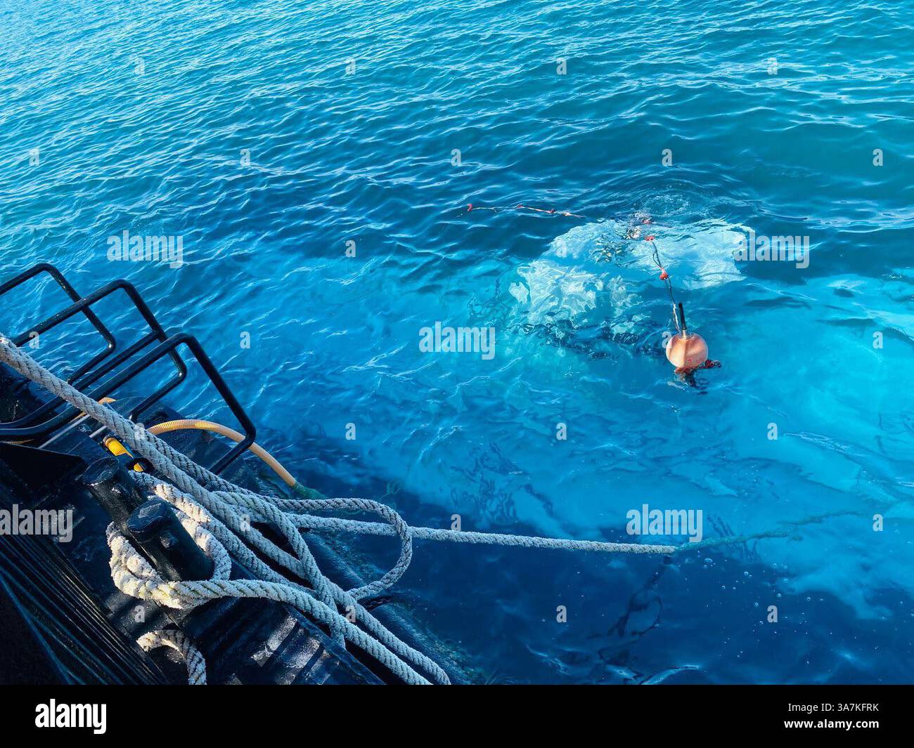 (250327) -- HURGHADA, March 27, 2025 (Xinhua) -- This photo taken on ...