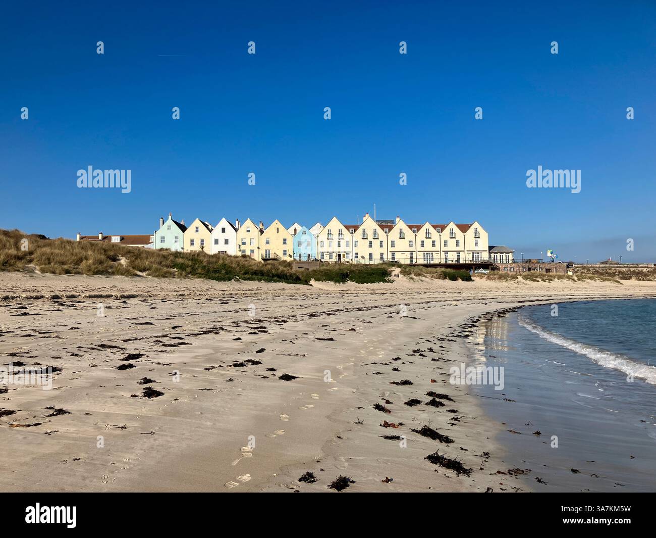 Guernsey beach hi-res stock photography and images - Alamy