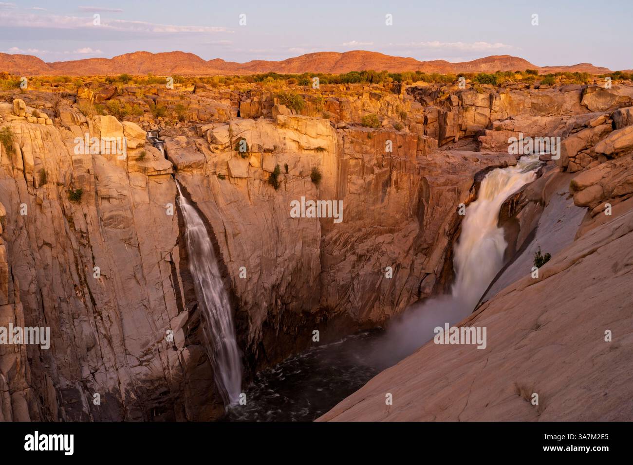 The Orange River as it plunges into the huge Augrabies Canyon at ...