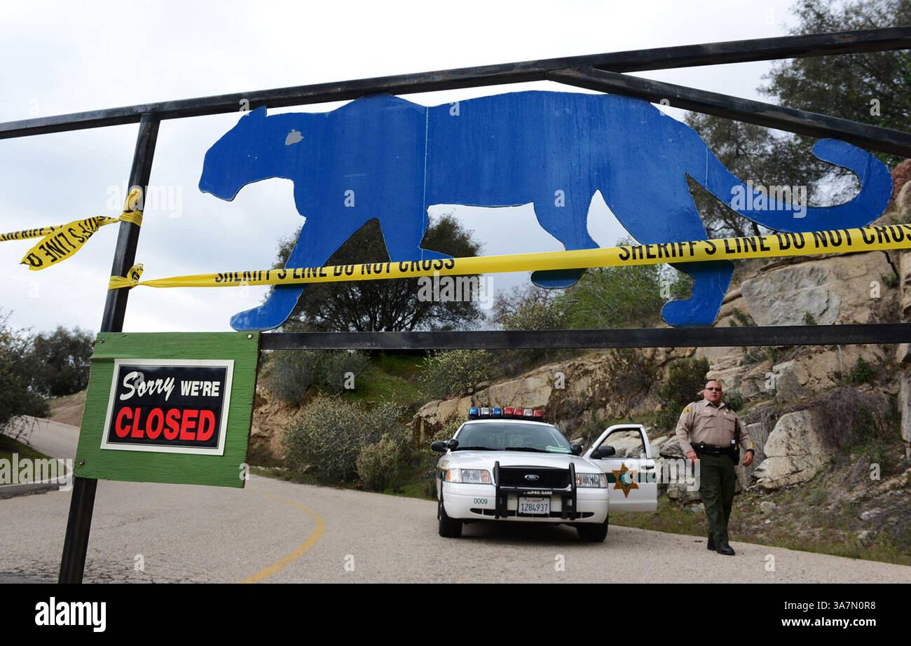 March 6, 2013 - Dunlap, California, U.S. - Fresno County Sheriff's ...