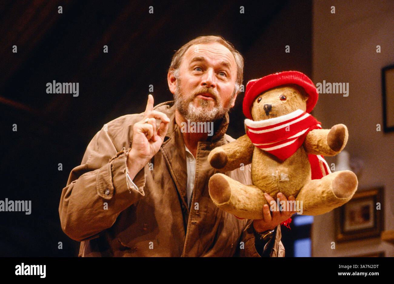 Peter Egan (Jimmy Porter) in DEJAVU by John Osborne at the Comedy ...