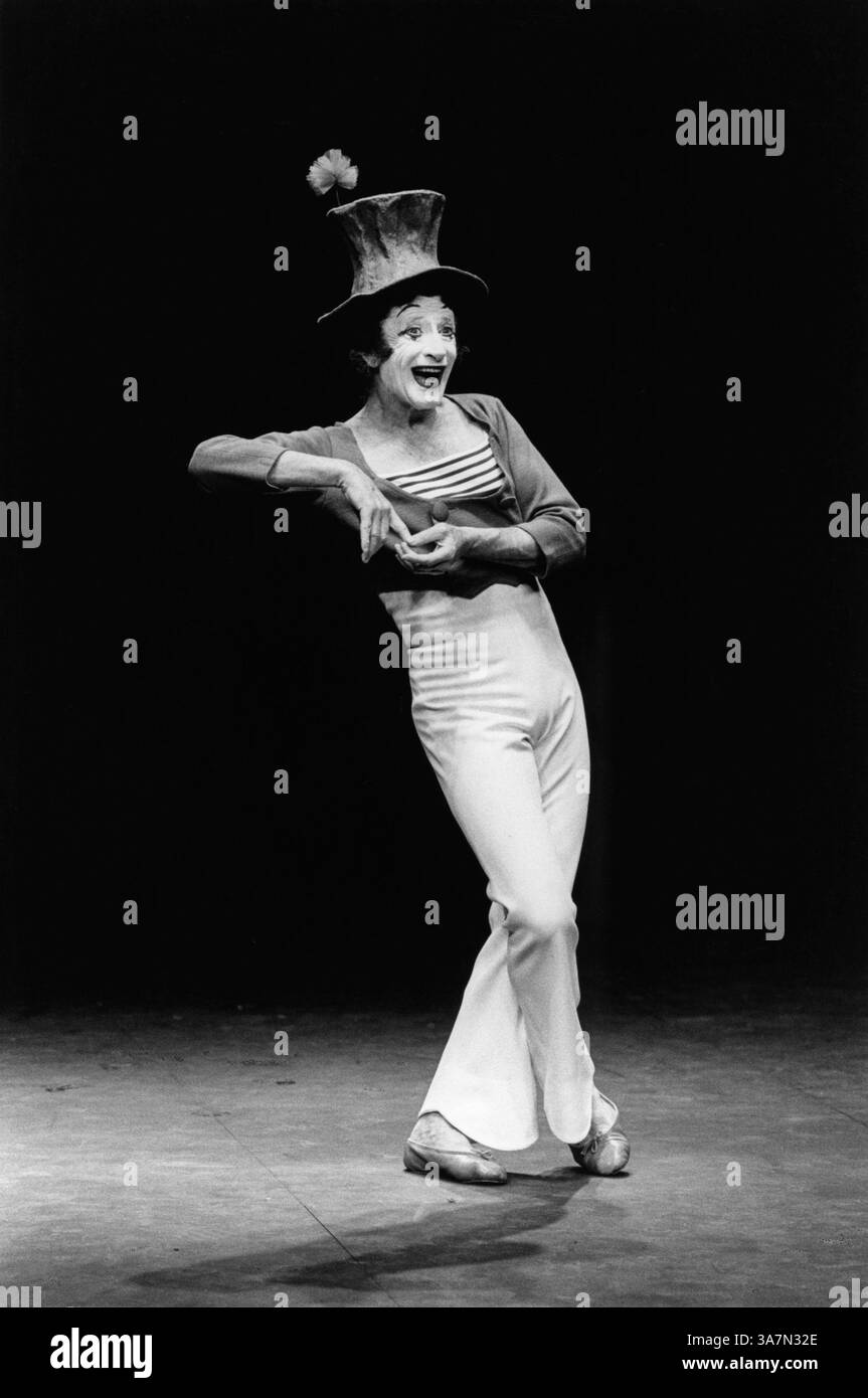 Marcel Marceau as Bip the Clown at The Old Vic, London SE1 20/08/1984 ...