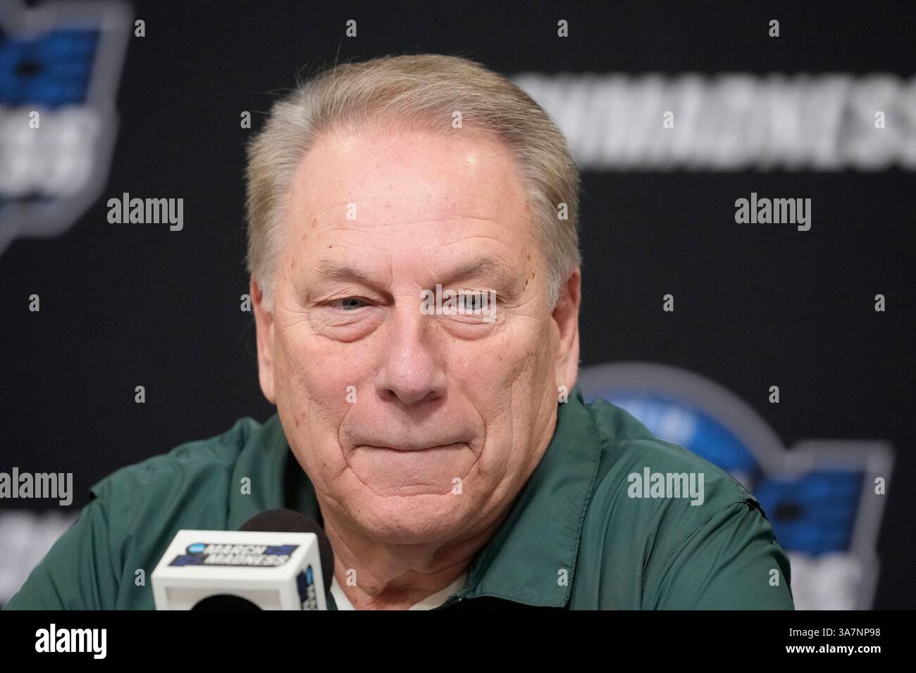 Michigan State head coach Tom Izzo speaks during a news conference ...
