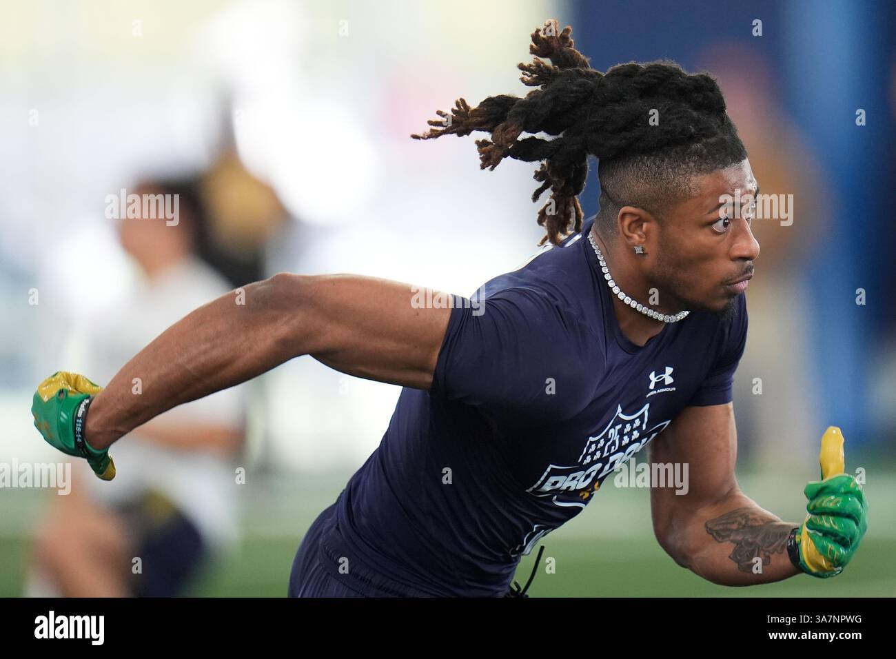 Notre Dame wide receiver Kris Mitchell (10) runs a drill during the ...