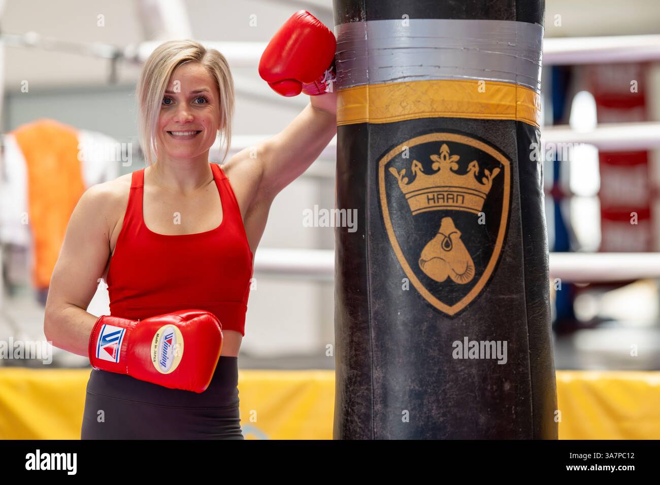 PRODUCTION - 27 March 2025, Bavaria, Augsburg: Tina Rupprecht is ...