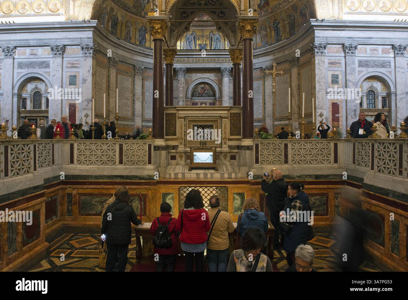 **NO LIBRI** Italy, Rome, Vatican, 2025/3/27. Members of the focolare ...