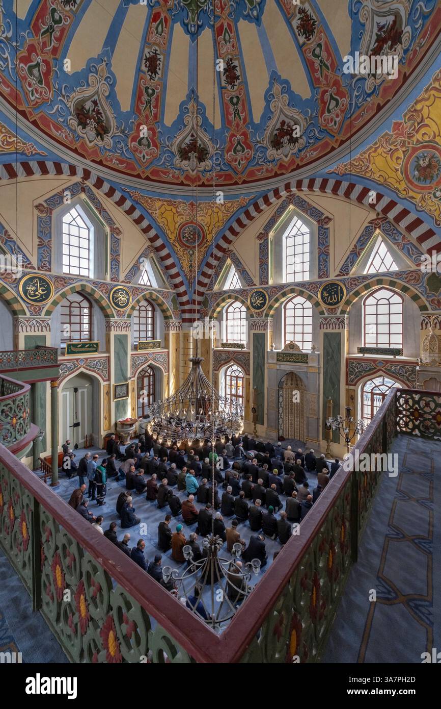 The Kasimpasa Grand Mosque in Istanbul, Turkey Stock Photo - Alamy