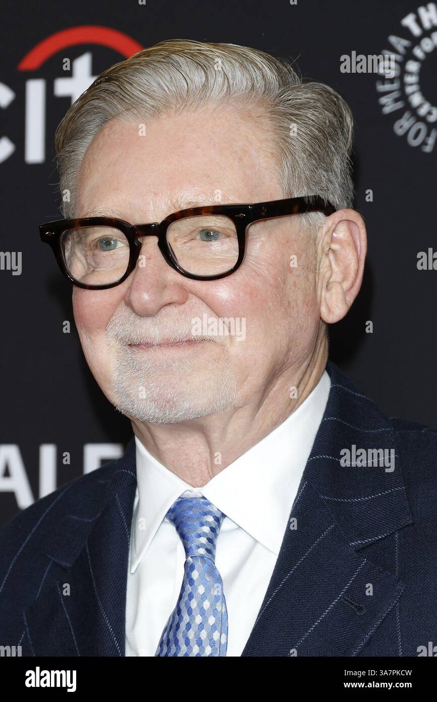 Ca. 26th Mar, 2025. Warren Littlefield at arrivals for THE HANDMAID'S ...