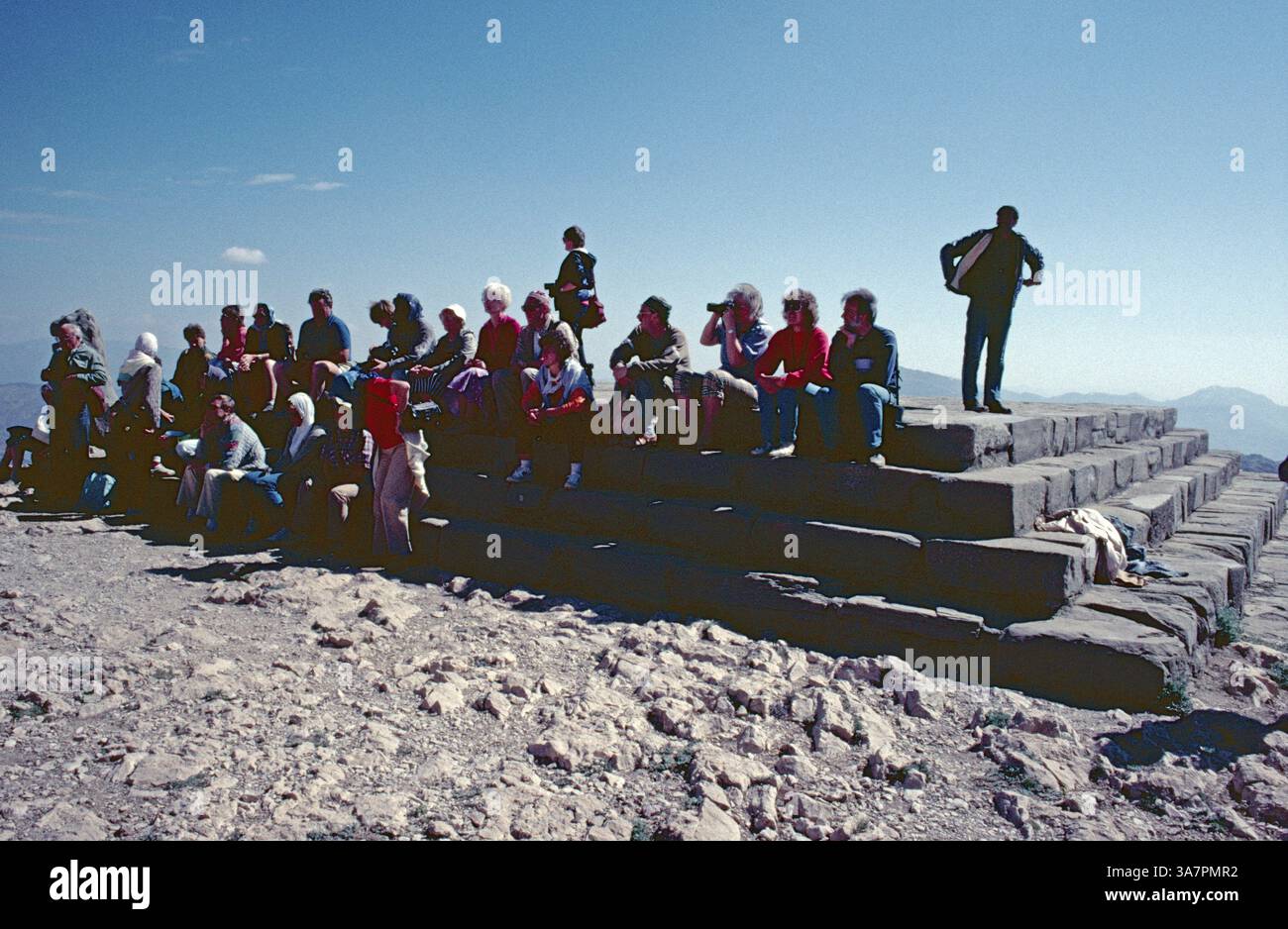 Tourists, main altar, fire altar, eastern terrace, Mount Nemrut DaGIJ ...
