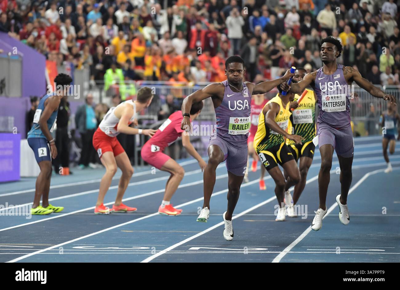 Christopher Bailey of the USA competing in the men’s 4x400m relay at ...