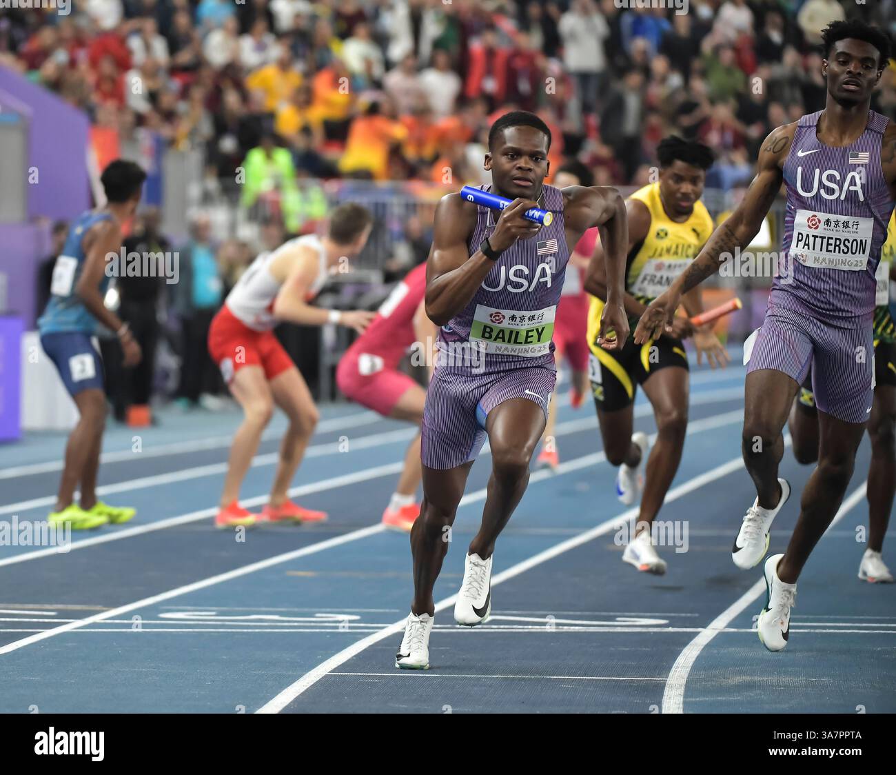 Christopher Bailey of the USA competing in the men’s 4x400m relay at ...