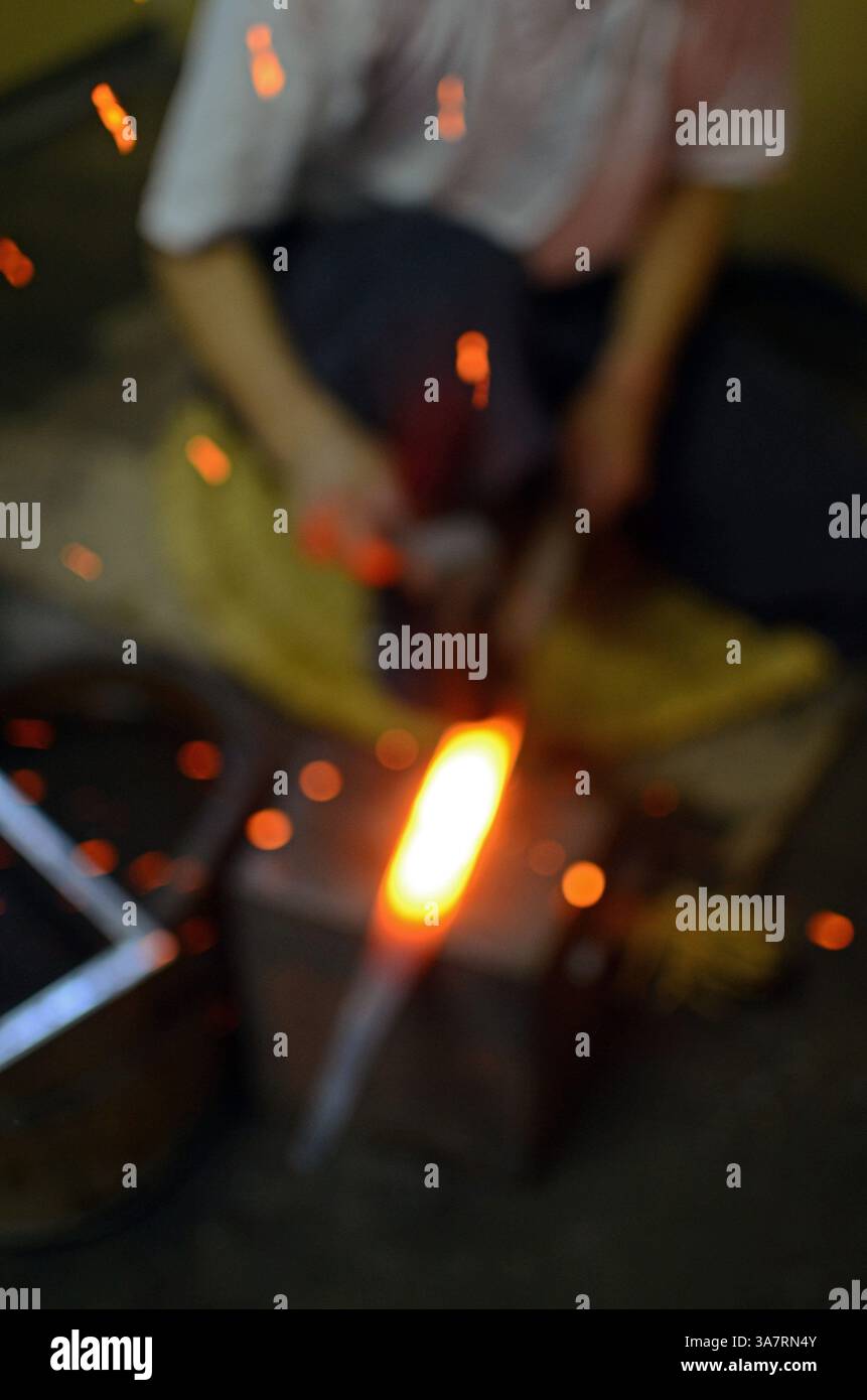 Oct. 18, 2012 - Saitama, Saitama, Japan - Japanese Sword Smith ...