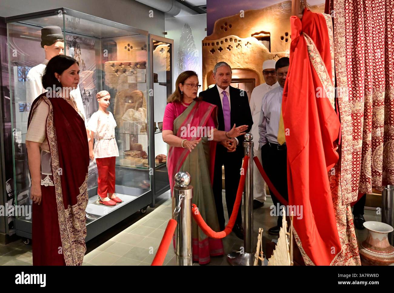 Mumbai, India. 27th Mar, 2025. MUMBAI, INDIA - MARCH 27: Firoza ...