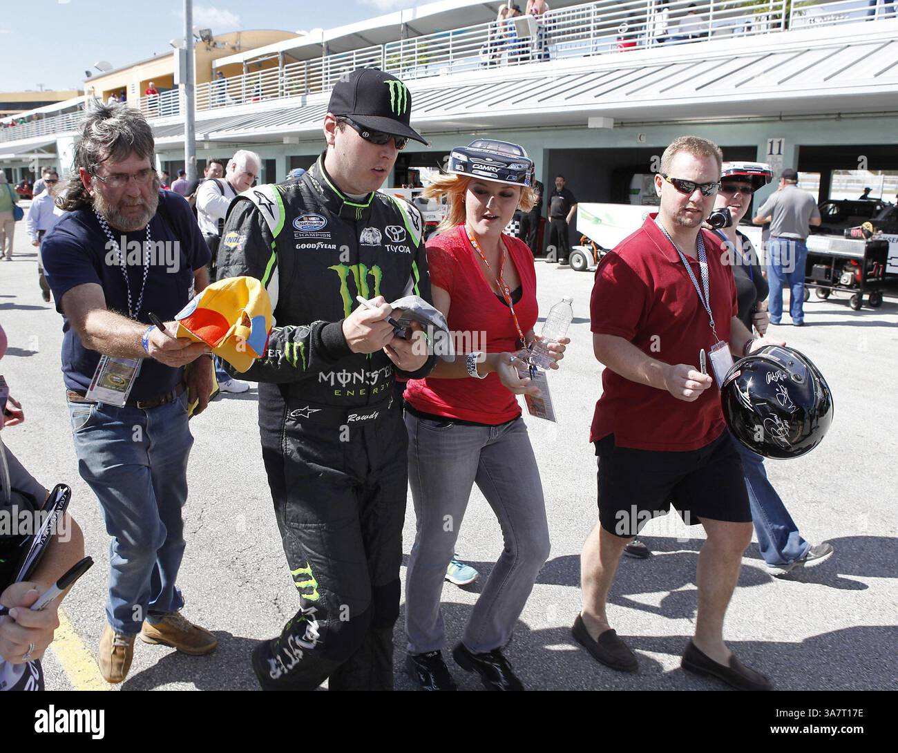 Kyle busch homestead 2012 hi-res stock photography and images - Alamy