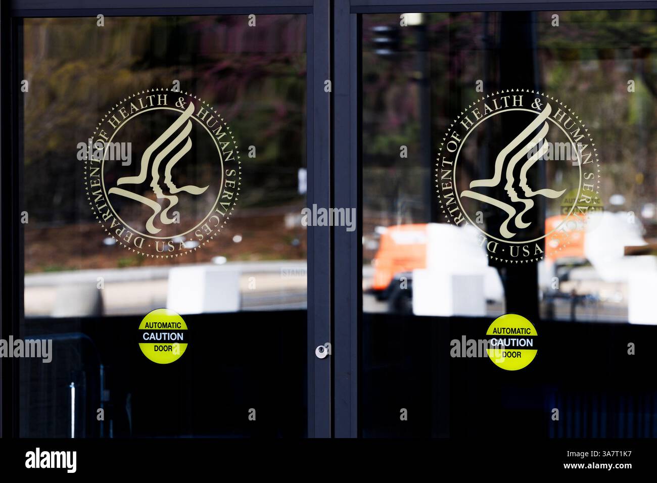 A door to the U.S. Department of Health & Human Services headquarters ...