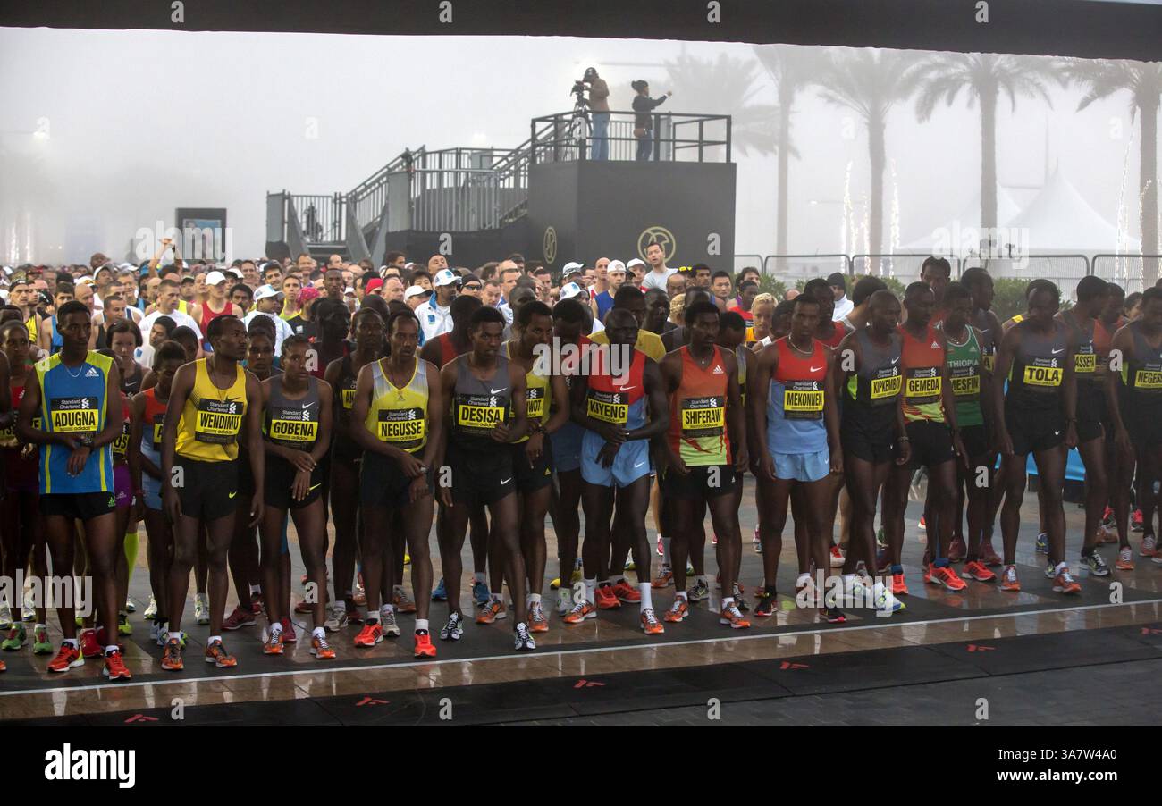 Jan. 25, 2013 - Dubai, UAE - The starting line up of the elite runners ...