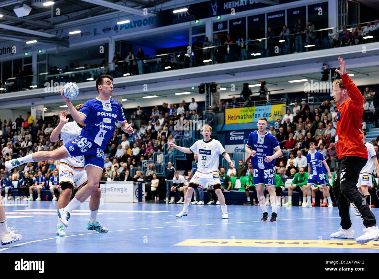 Gummersbach, Deutschland. 27th Mar, 2025. Milos Vujovic (VfL ...