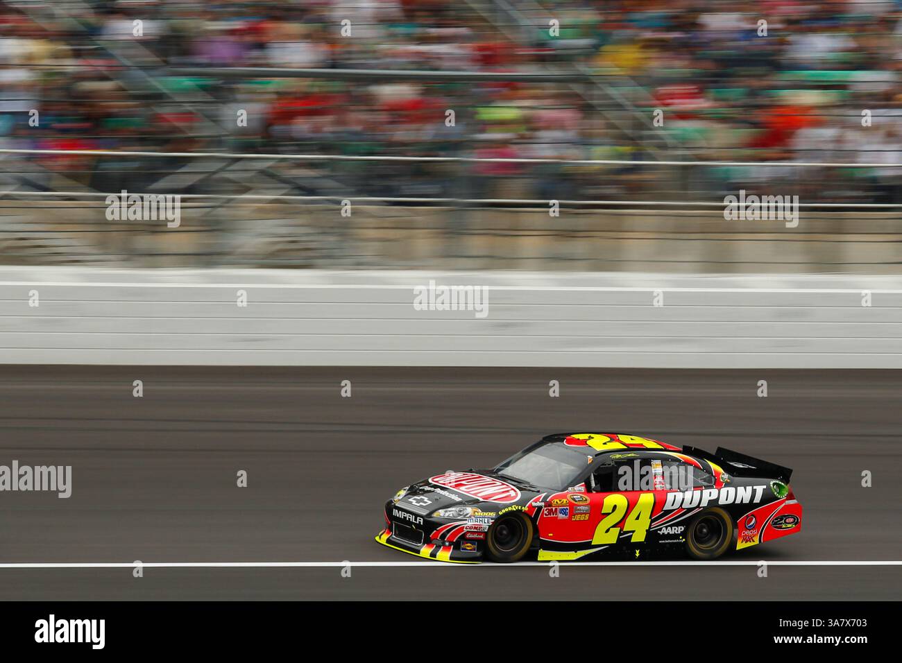 Dupont finishes hi-res stock photography and images - Alamy