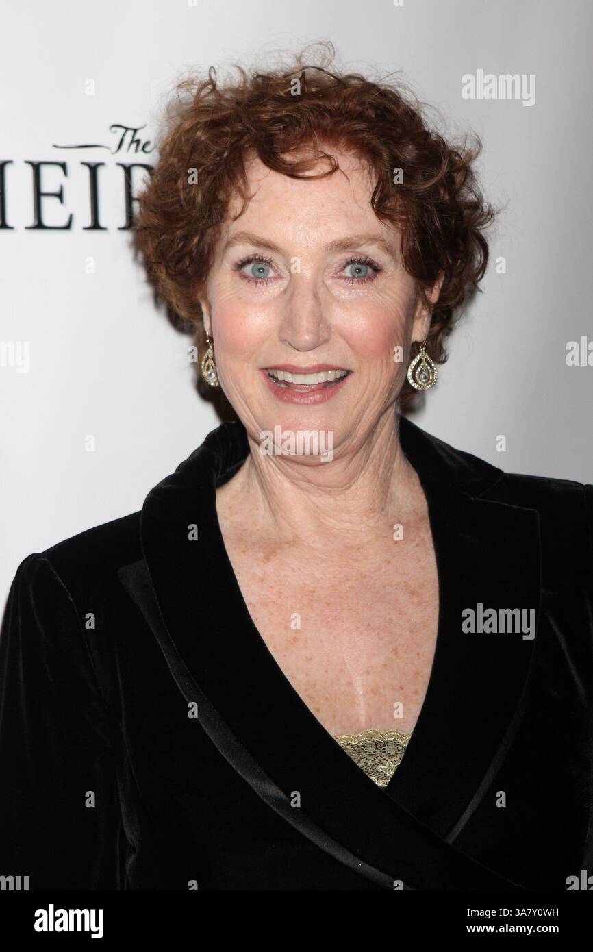 Oconnell caitlin oconnell hi-res stock photography and images - Alamy