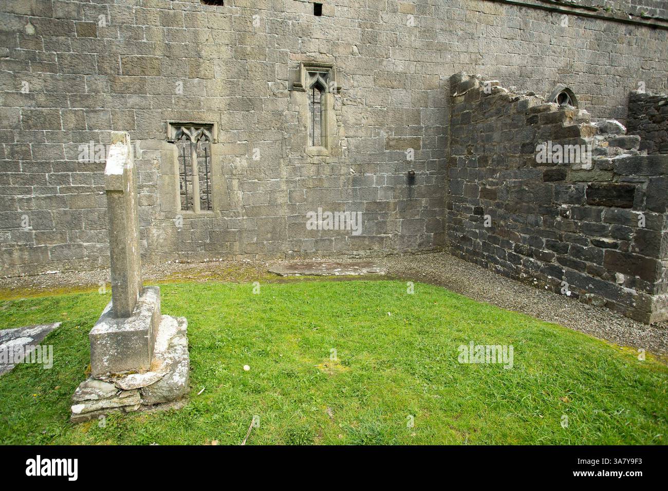 Murrisk Cemetery and abbey ruins Augustinian Friars Stock Photo - Alamy