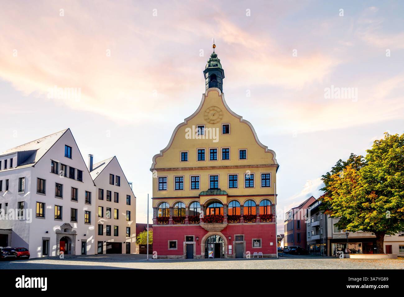 Old town ulm hi-res stock photography and images - Alamy