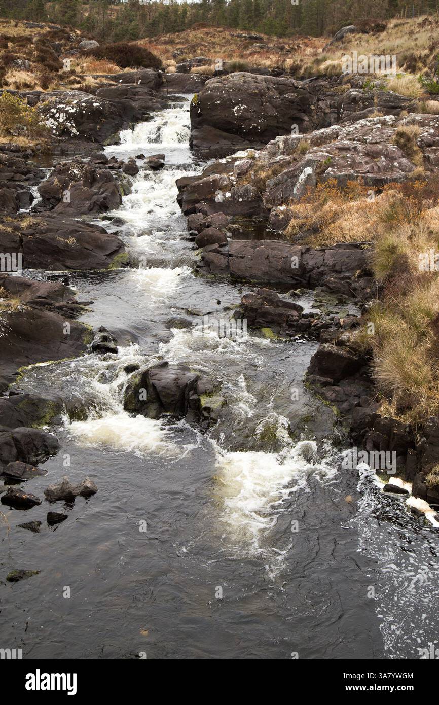 Foamy water waterfall hi-res stock photography and images - Alamy