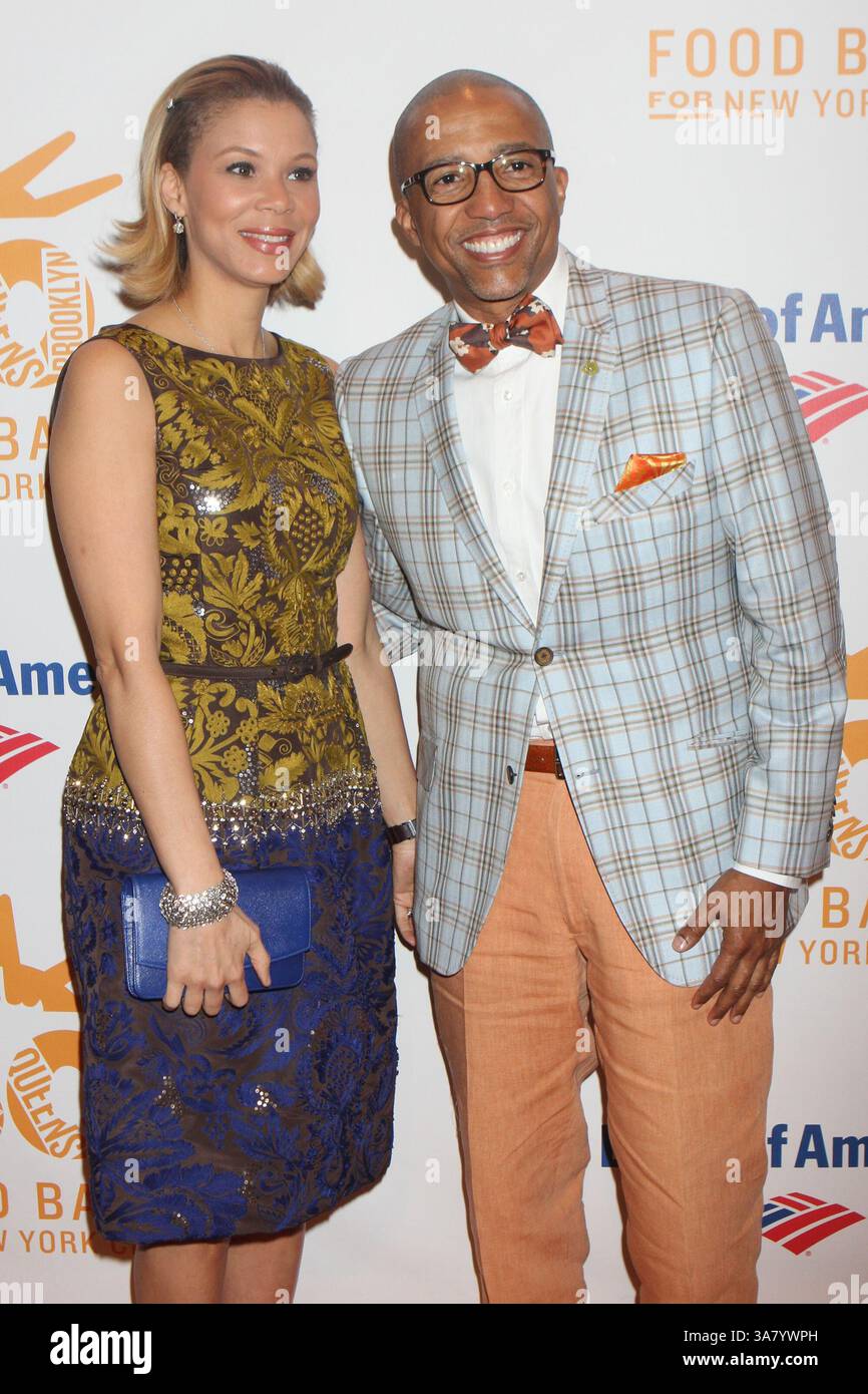 April 30, 2013 - New York, New York, U.S. - KEVIN LILES and wife ERIKA ...