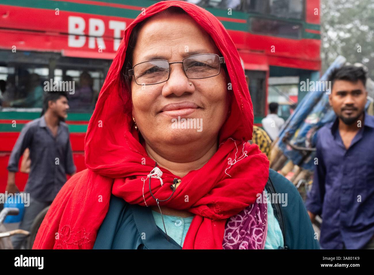 Bangladeshi islam hi-res stock photography and images - Alamy