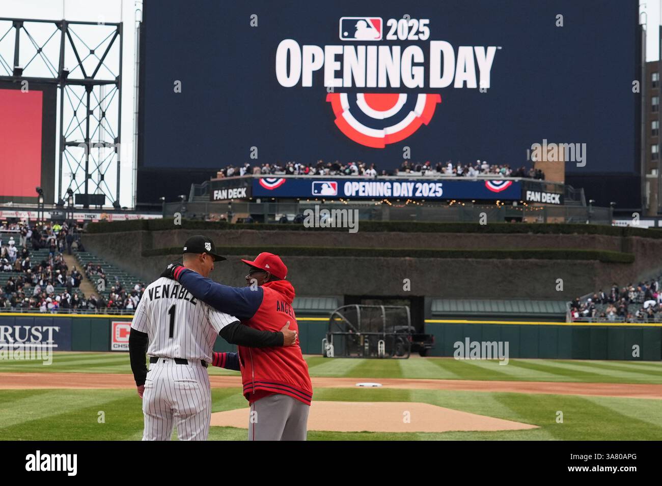 Chicago White Sox manager Will Venable, left, greets Los Angeles Angels ...