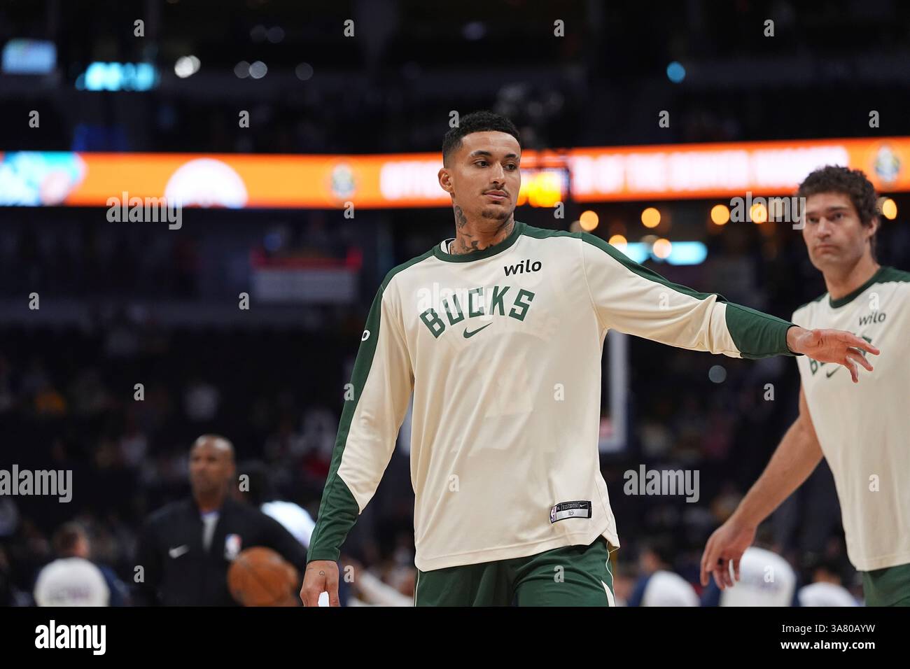 Milwaukee Bucks forward Kyle Kuzma (18) in the first half of an NBA ...
