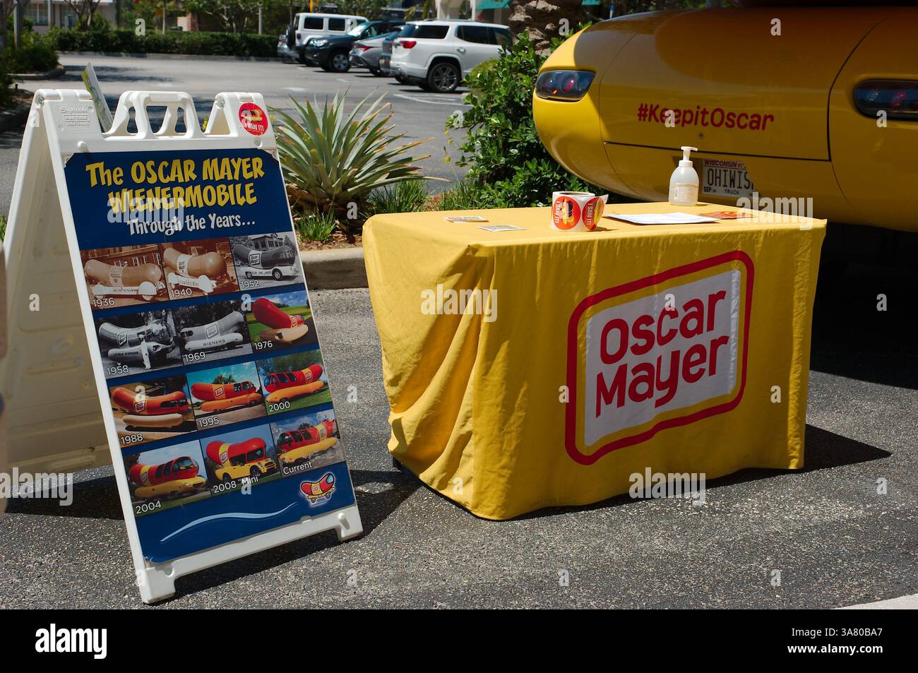 Editorial Use Only March 27, 2025 St. Petersburg, FL, USA. Oscar Mayer Wienermobile promotional ...