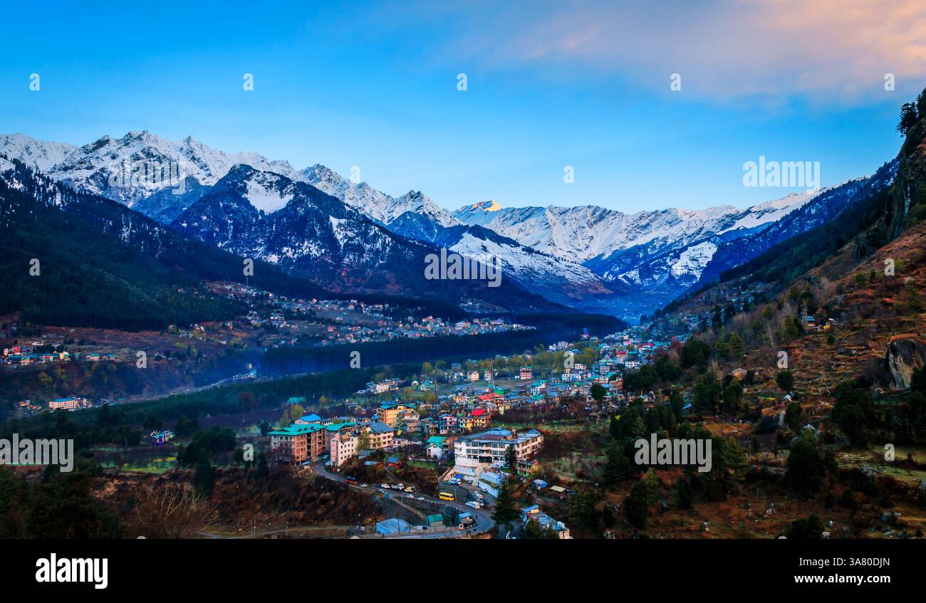manali after snowfall on a sunny day in Himachal india Stock Photo - Alamy