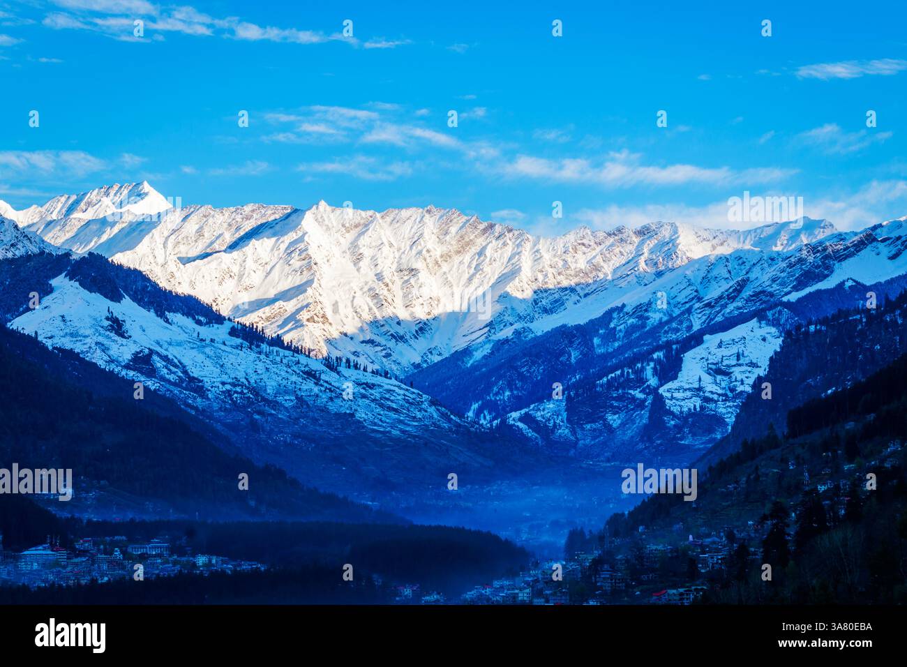 manali after snowfall on a sunny day in Himachal india Stock Photo - Alamy
