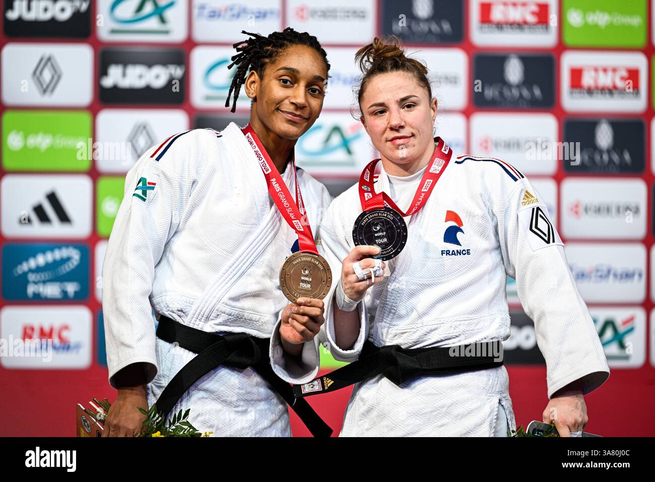 Paris, France. 01st Feb, 2025. Manon Deketer and Melkia Auchecorne ...