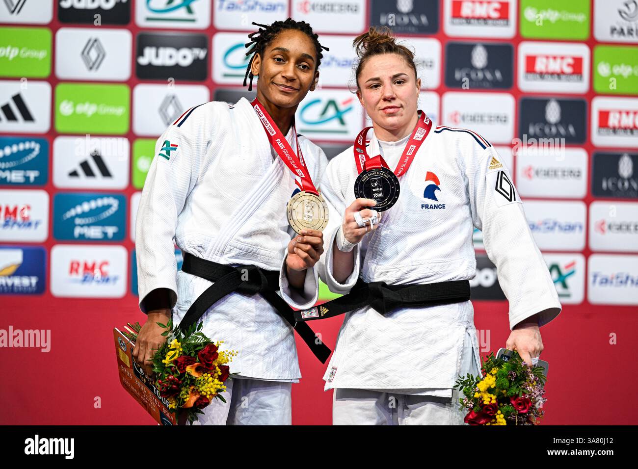 Paris, France. 01st Feb, 2025. Manon Deketer and Melkia Auchecorne ...