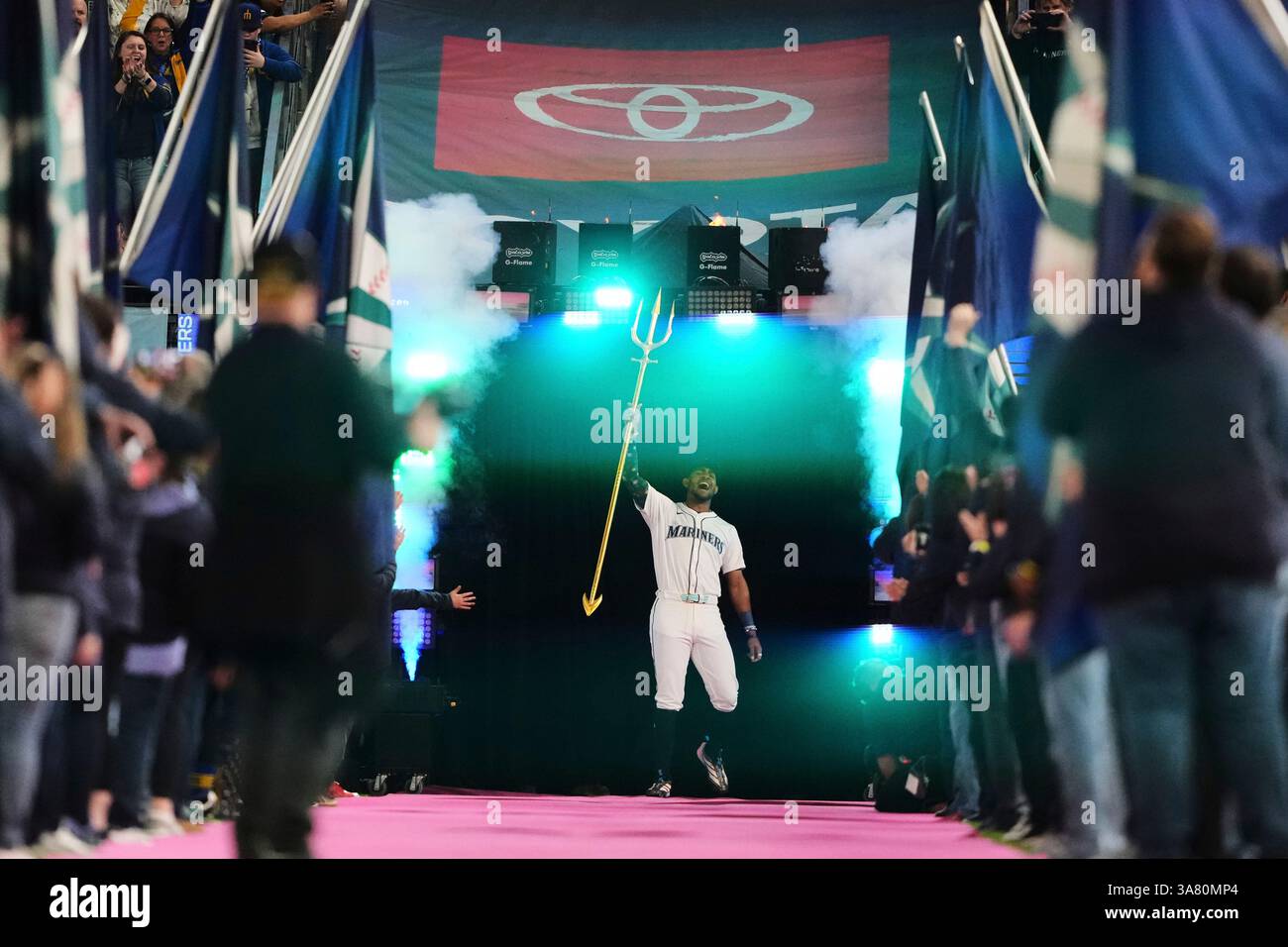 Seattle Mariners center fielder Julio Rodriguez is introduced before an ...
