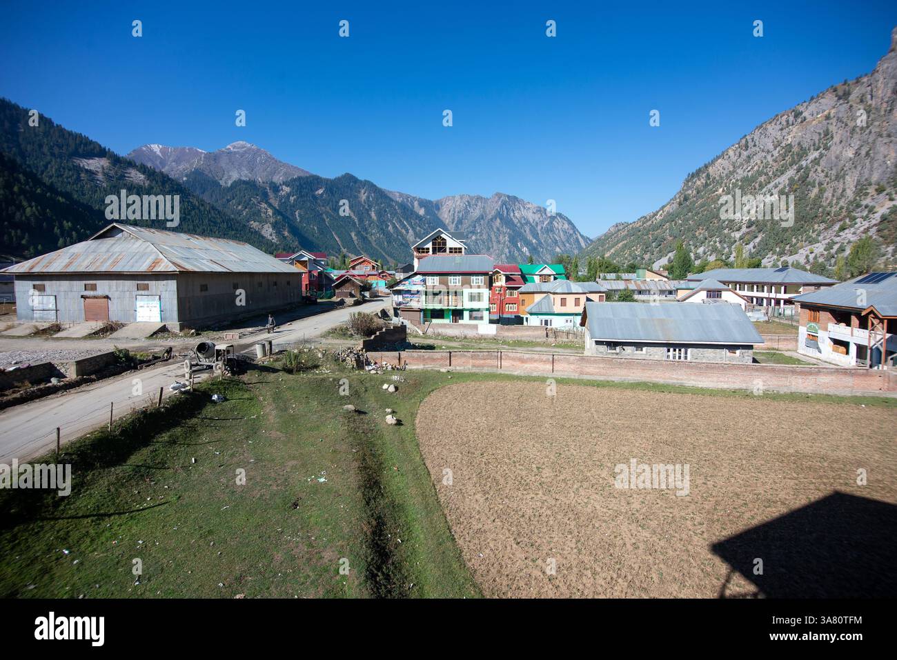 Old tulail hi-res stock photography and images - Alamy