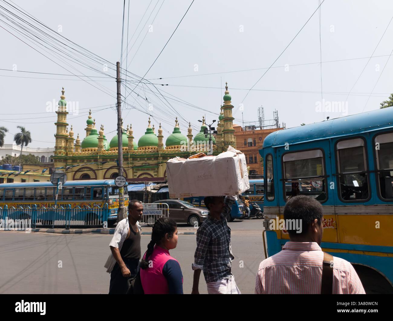 Esplanade,Kolkata, India. 27th March, 2025.The Tipu Sultan Shahi Mosque ...