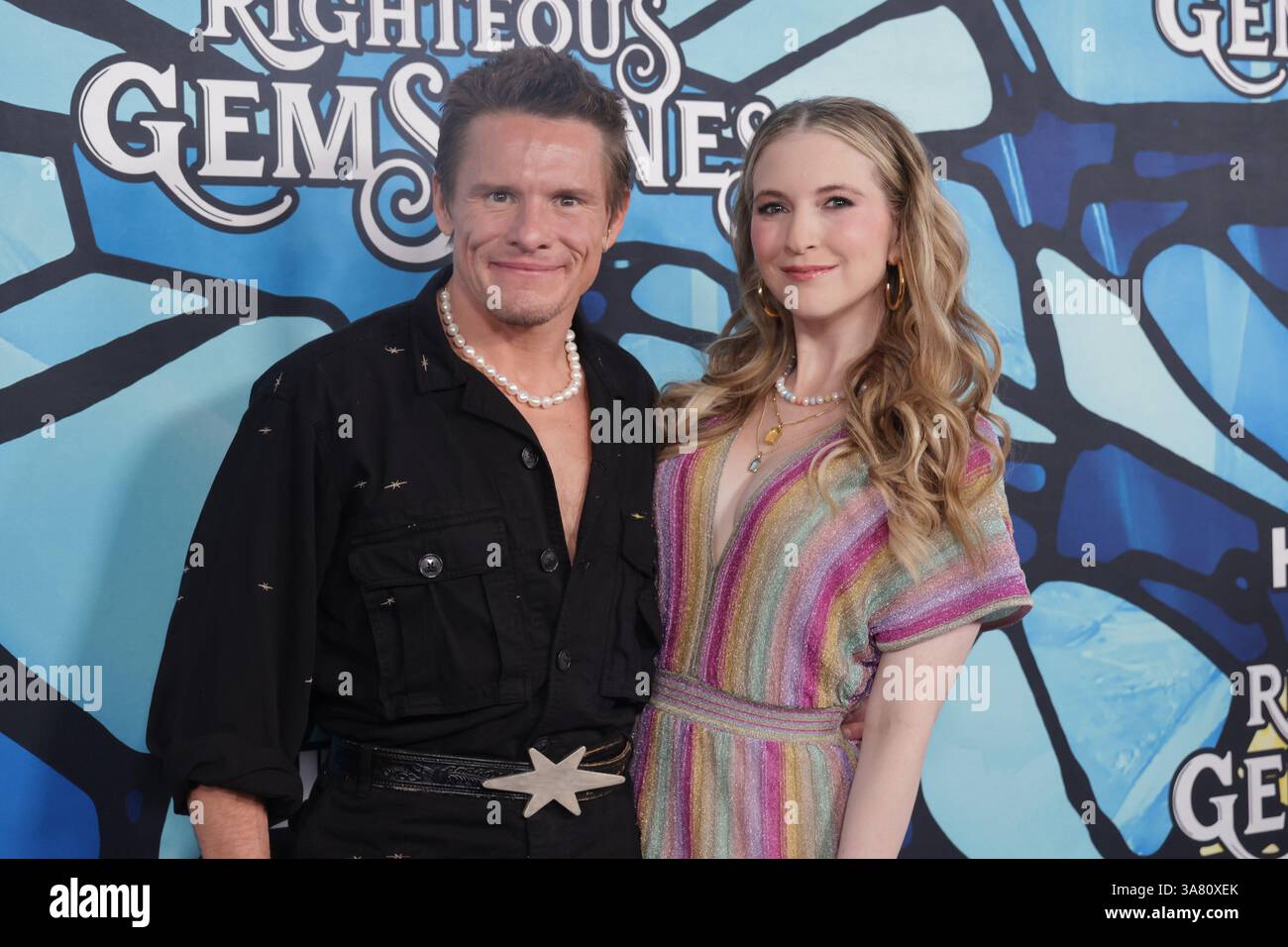 Tony Cavalero and Annie Cavalero attends the final season premiere of ...