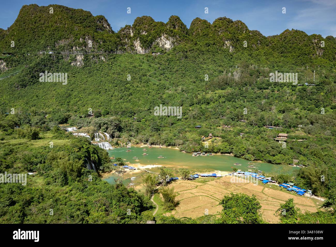 Ban Gioc Waterfalls, the fourth largest waterfalls in the world ...