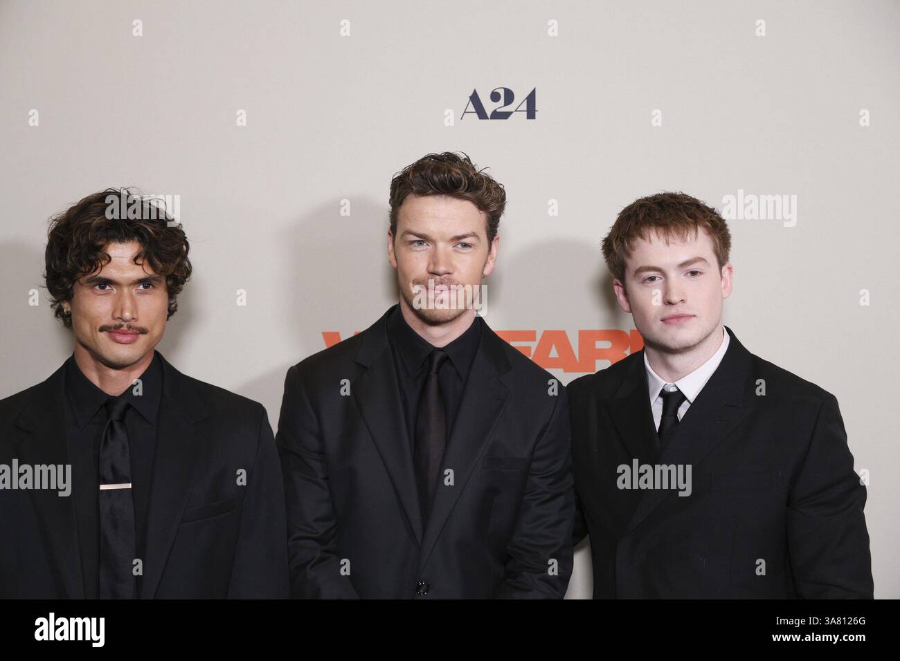 Charles melton will poulter kit hi-res stock photography and images - Alamy