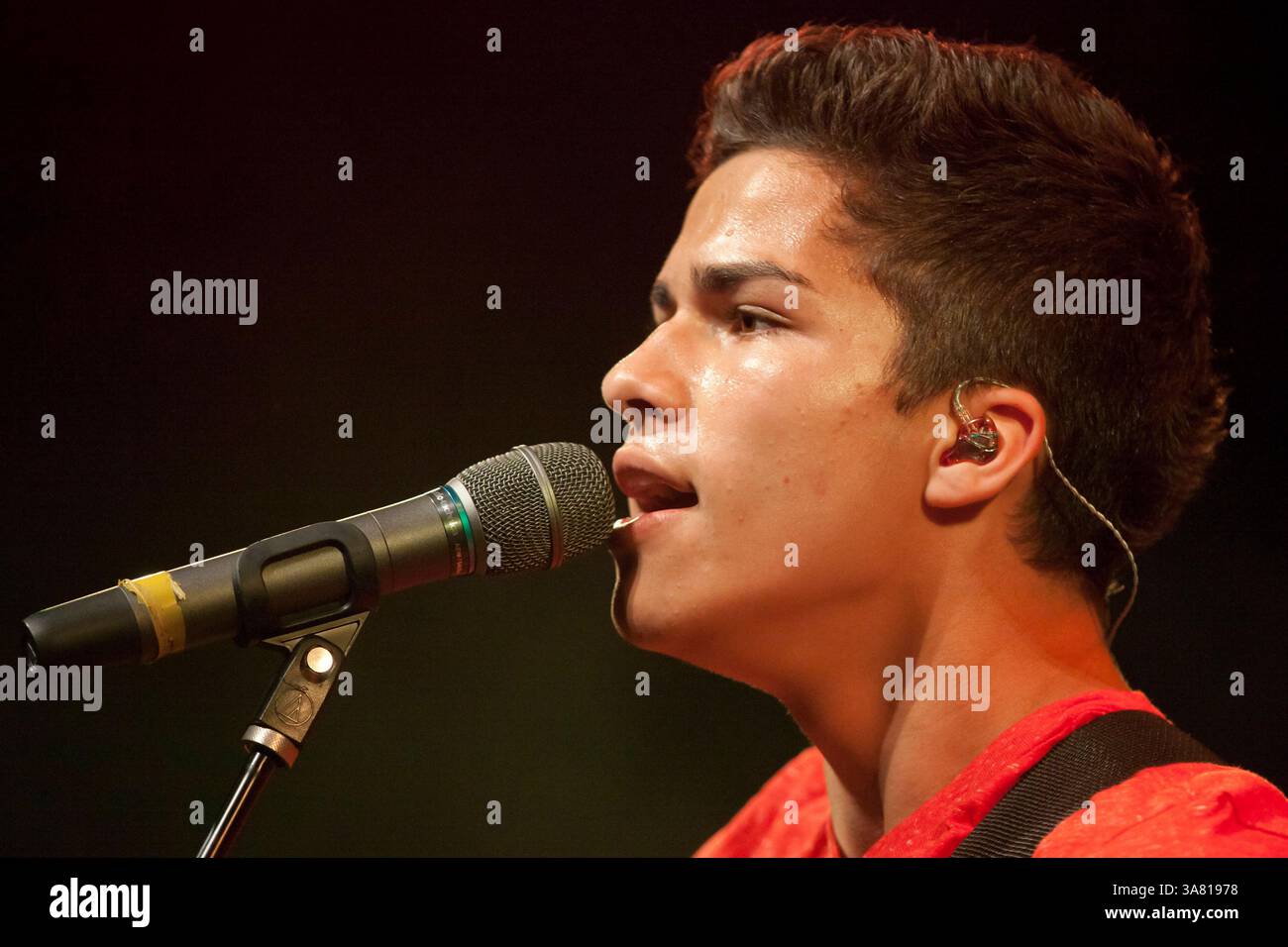 May 05, 2013 - Ottawa, ONT, CAN - Alex Aiono opens for R5 performing at ...