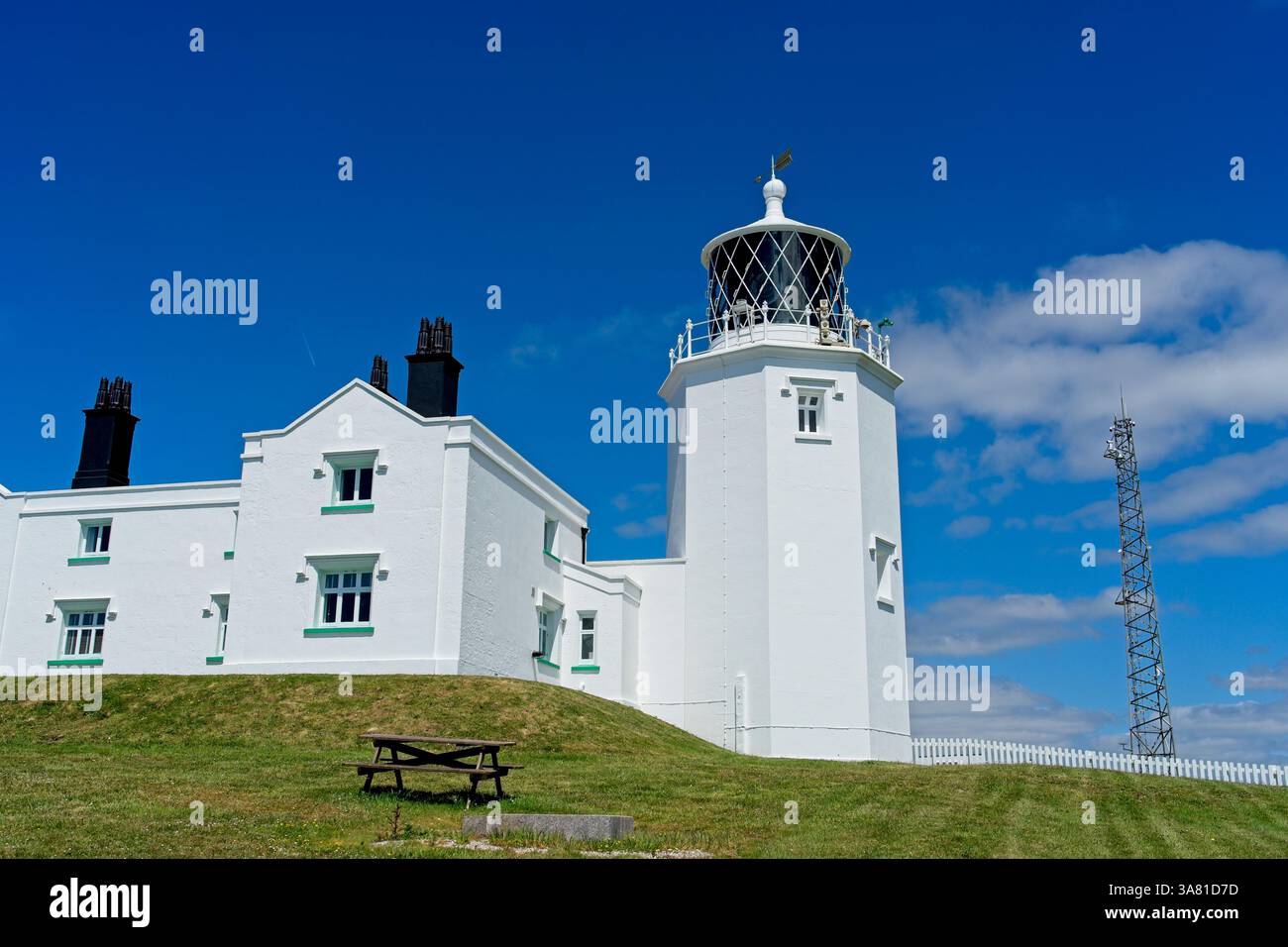 Lizard Point England - 9 June 2024 - Lizard Wireless Station on Lizard ...