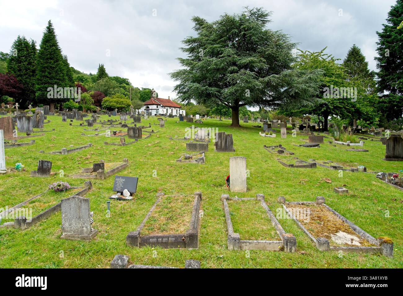 Redhill cemetery hi-res stock photography and images - Alamy