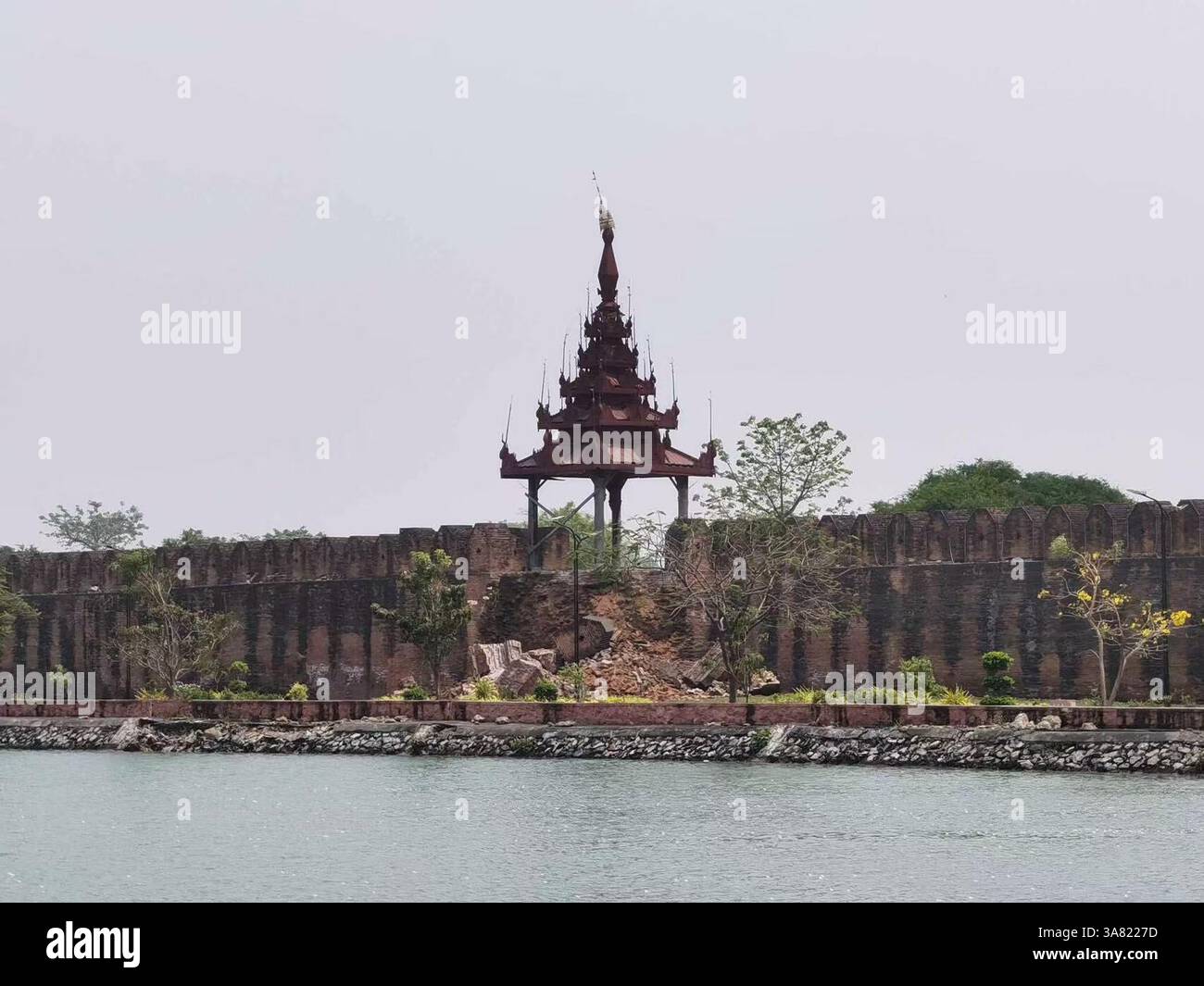 Mandalay. 28th Mar, 2025. This photo taken on March 28, 2025 shows ...