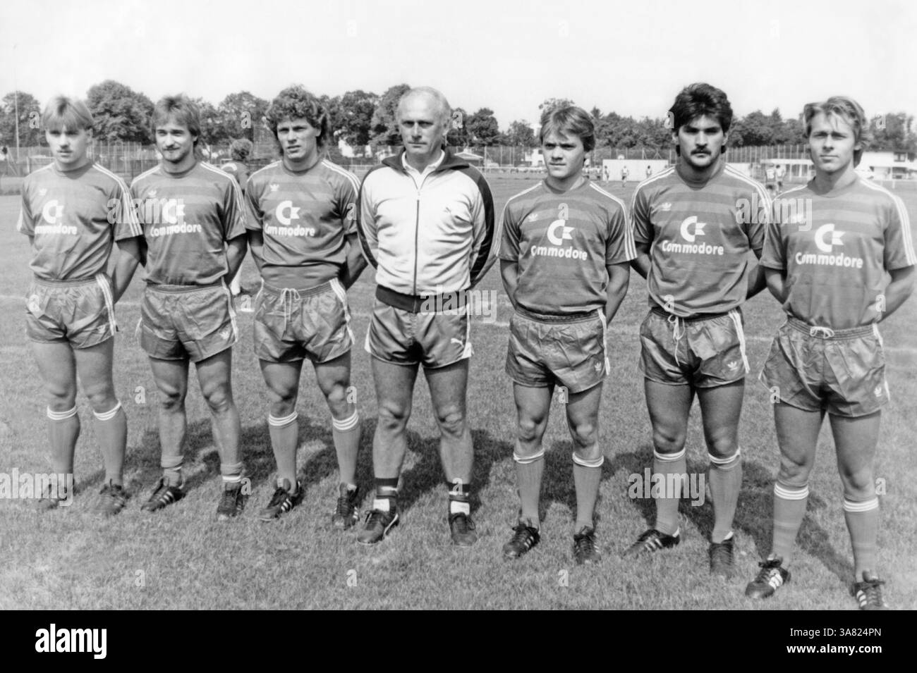 Fc bayern coach Black and White Stock Photos & Images - Alamy